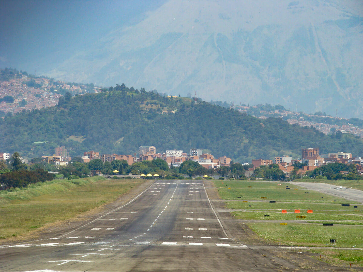 Domestic flights travel guide: Book a flight in Colombia (2026) - My ...